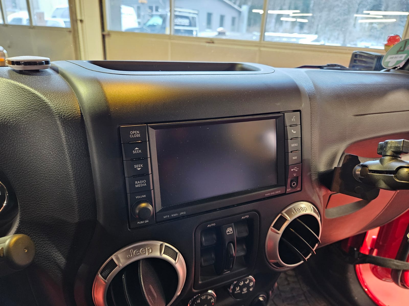 Wrangler JKU - Radio & Multimedia Upgrade - Calonder U.S. Car - Trucks ...